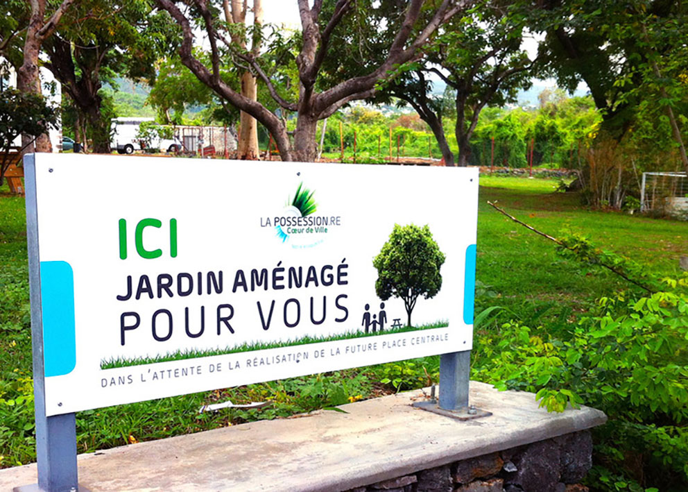 Signalétique - CARTONe: Fabricant de support de communication / déco